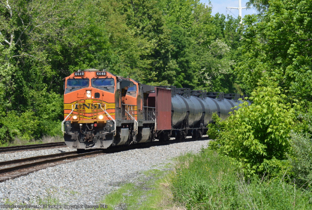 BNSF 4449 and CSX train K057